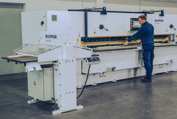Kuper ZFS Double Knife Veneer Guillotine – Electro-Tech Machinery